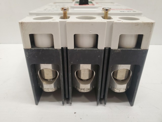 Eaton J250e Industrial Circuit Breaker 250a 3 Pole JGE3250NN for sale ...