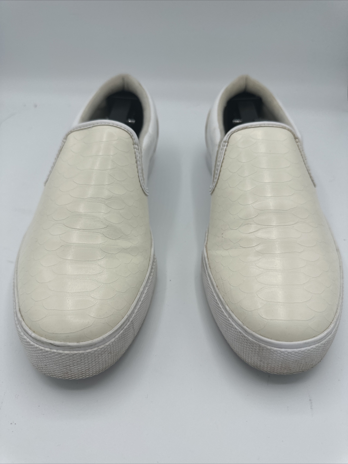 Puma White Faux Alligator Leather Slip On Loafers Wom… - Gem