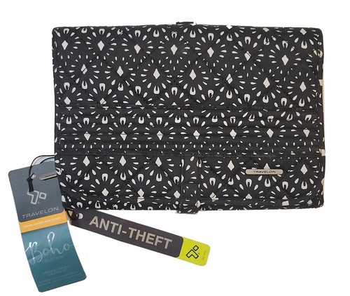 TRAVELON Cosmetic HANGING TOILETRY COSMETIC TRAVEL BAG RFID Organizer ...