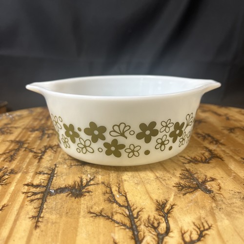 Vintage Pyrex Spring Blossom Green Crazy Daisy Cinderella 472 1.5 Pint ...