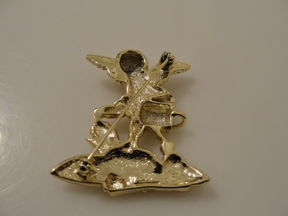 Guardian Angel Cupid pins pendant ornament mop trumpets slot machine ...
