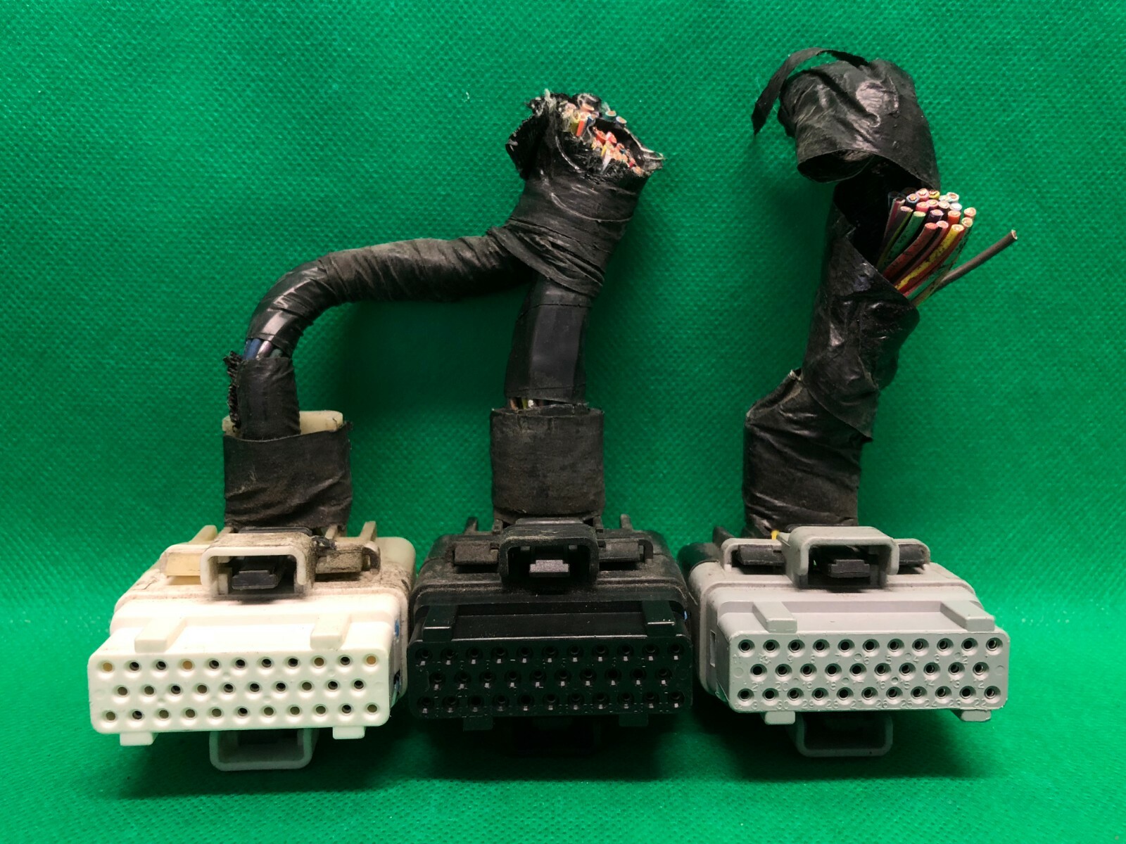 01 DURANGO 4.7 V8 ECM ECU PCM WIRING HARNESS PLUGS CONNECTORS ...