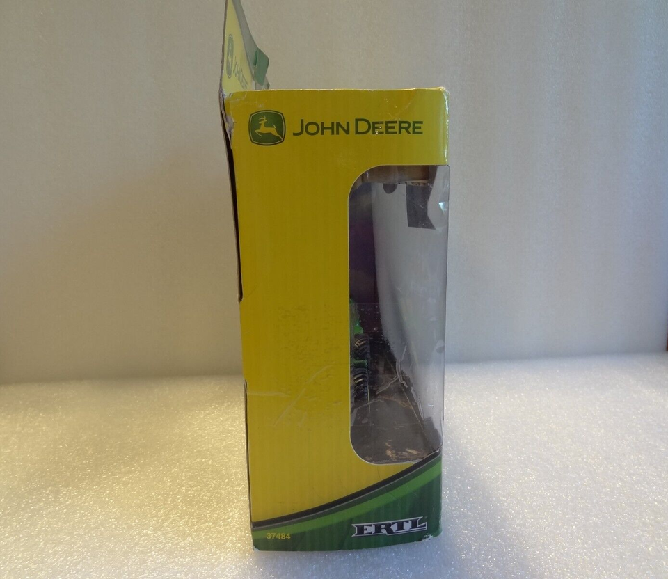 John Deere ERTL Deluxe Play Scene W/DVD Year 2006. NIP | eBay