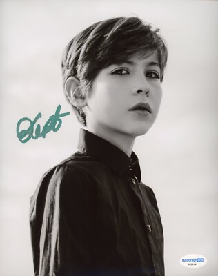 Jacob Tremblay Little Mermaid Autographed Signed 8x10 Photo ACOA | eBay