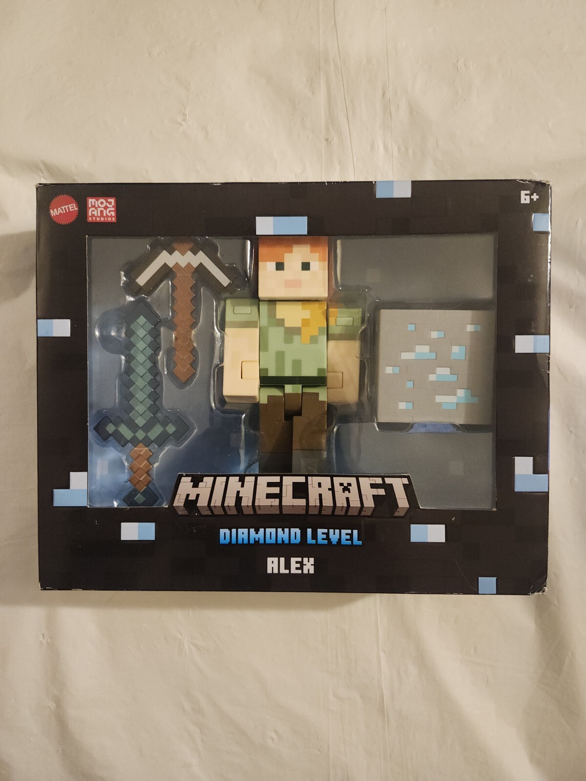 Minecraft Diamond Level Alex Action Figure & Accessories