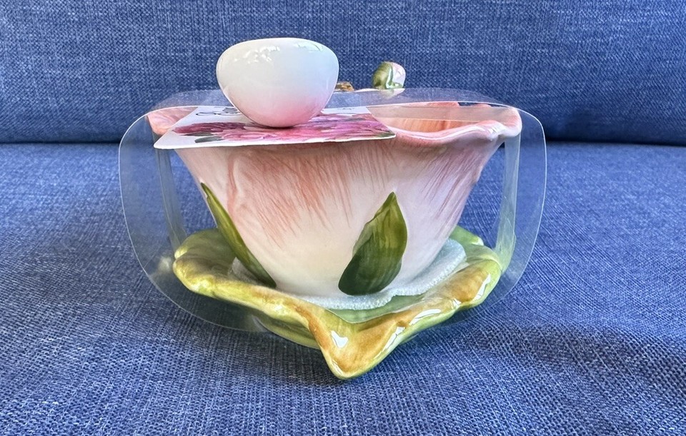 Garden Collection Corner Ruby Peach Flower Tea Cup Leaf Saucer ...