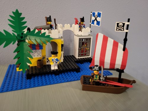 Lego #6267 Lagoon Lock-Up 1991 Pirates Imperial Guards | eBay