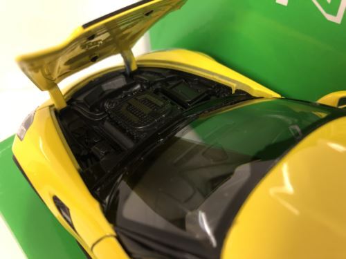 2017 Chevrolet Corvette Z06 Yellow 1:24 27 Scale Welly 2408 | eBay