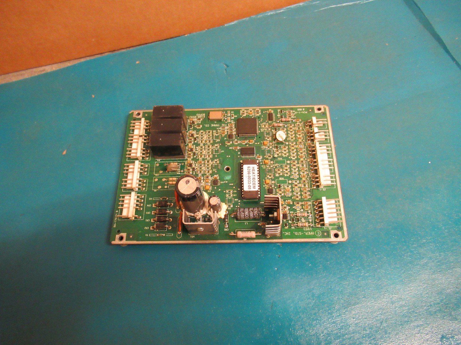 TRANE AMERICAN STANDARD CIRCUIT BOARD CARD 6400-0582-01 REV B 3 RELAYS ...