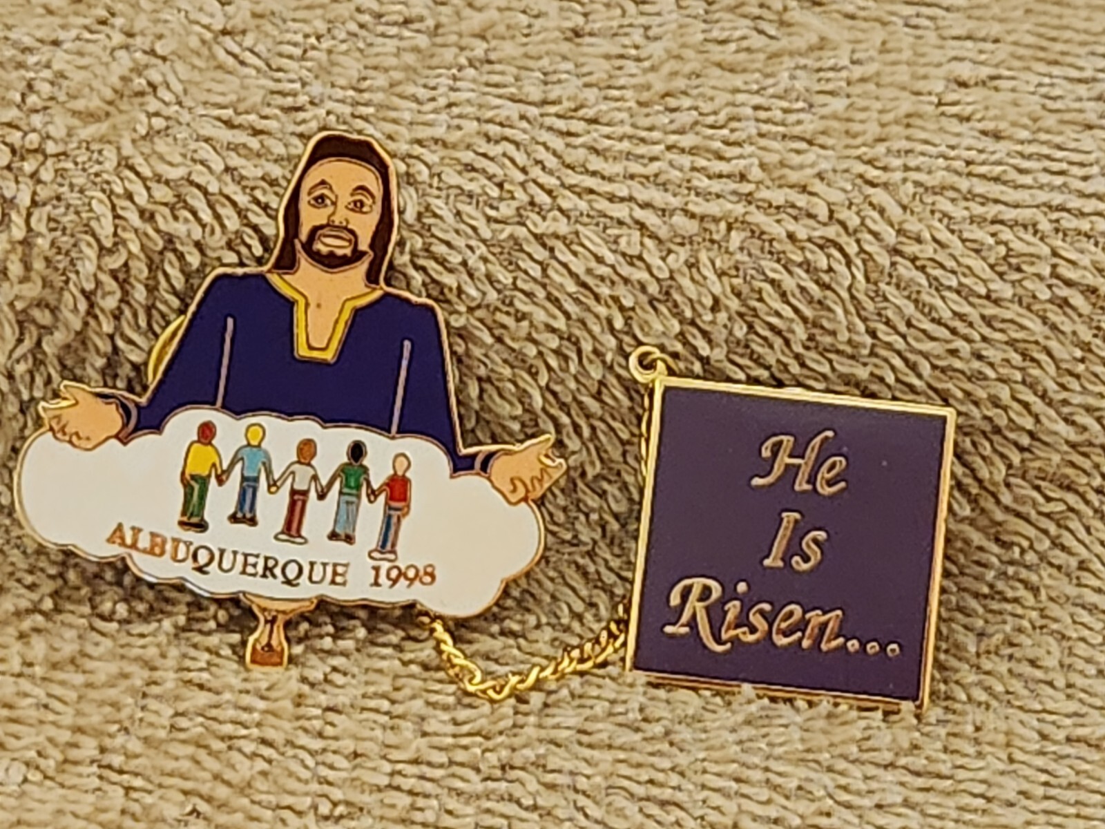 1998 HE IS RISEN ALBUQUERQUE 226 OF 500 2 BALLOON PINS 726 OF 1,000 | eBay