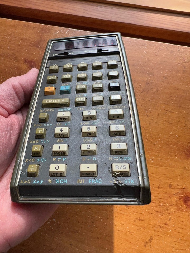 Vintage 1976 HP 67 Programmable Scientific Calculator Hewlett Packard ...