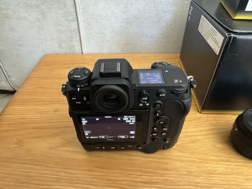 Nikon Z9 Mirrorless Camera Body Z, FTZ II Adapter 2x Batteries, 2x ...