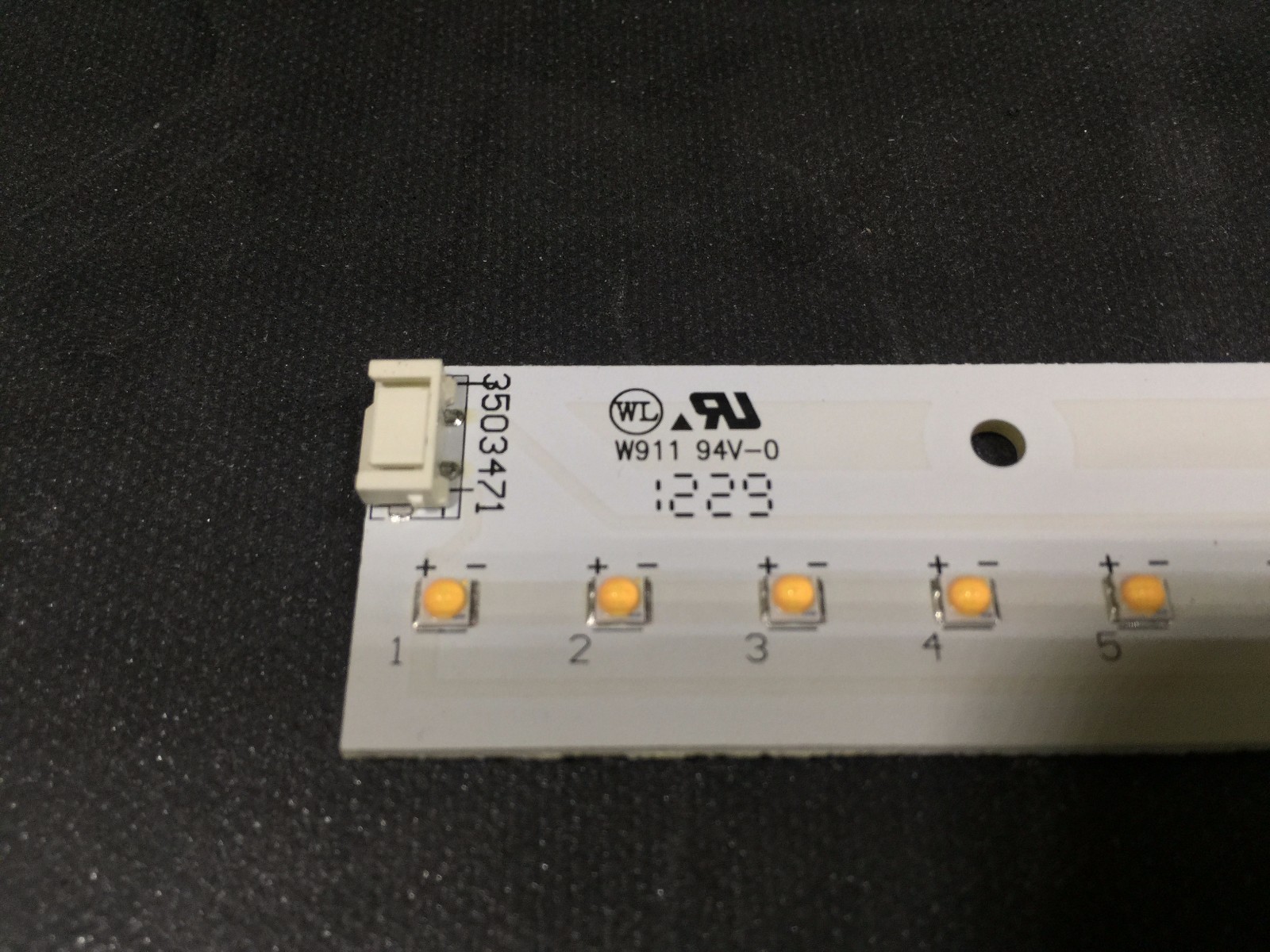 W911 94V-0 1229 LED STRIP LOT OF 5, HIGH QUALITY LED, LINKS TOGETHER ...