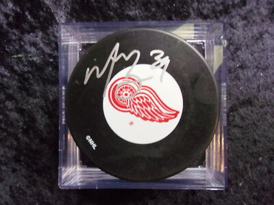 Manny Legace Autographed Signed Detroit Red Wings Hockey Puck | eBay