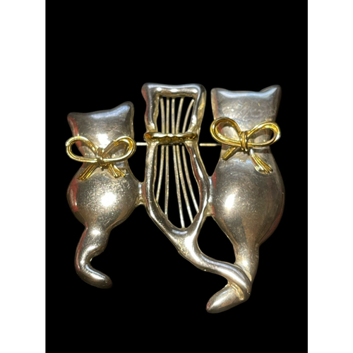 Cat Silver and Gold Tone Three Trio Cats Sitting Perched Brooch Pin ...