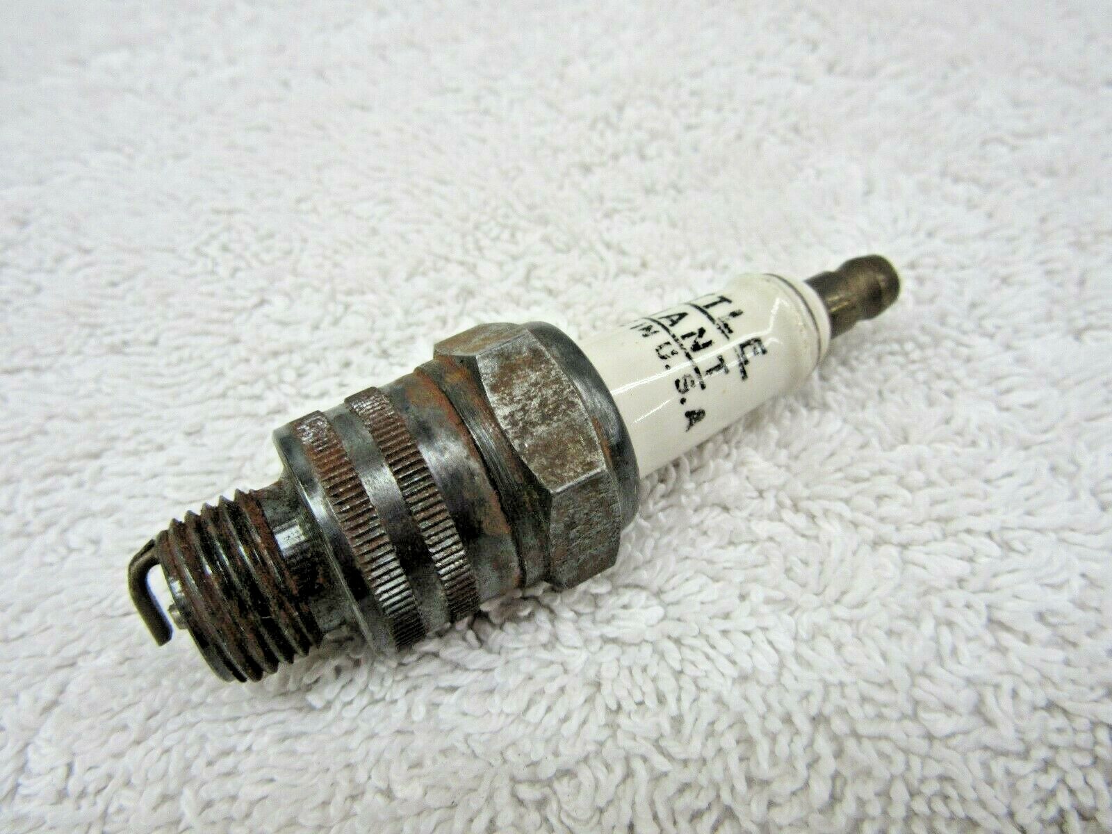 Antique Vintage Litle Giant Spark Plug COLLECTIBLE | eBay