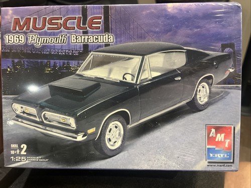 AMT 1969 Plymouth Barracuda Factor-Sealed model car kit Great Deal ...