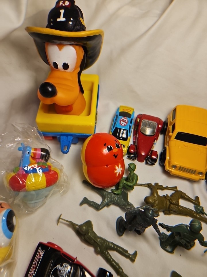 25+ Pc Vintage Toy Junk Drawer Lot: Pluto, Angry Birds, Cars, Toy Story ...
