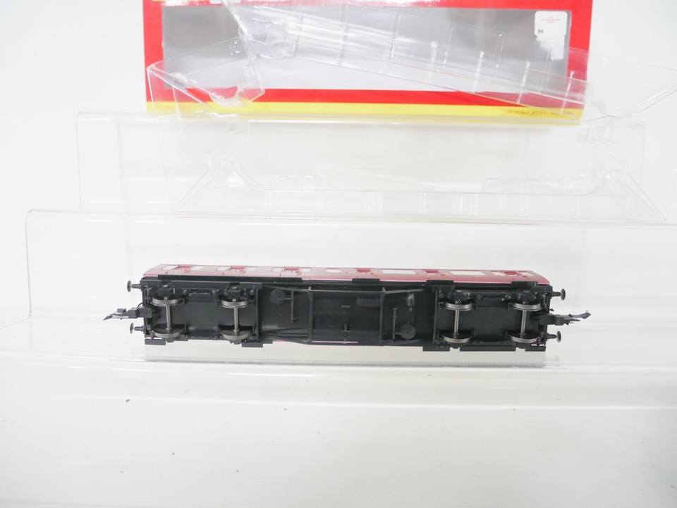 Hornby OO Gauge R4575A BR Thompson Suburban Lav Comp Coach E88516E ...