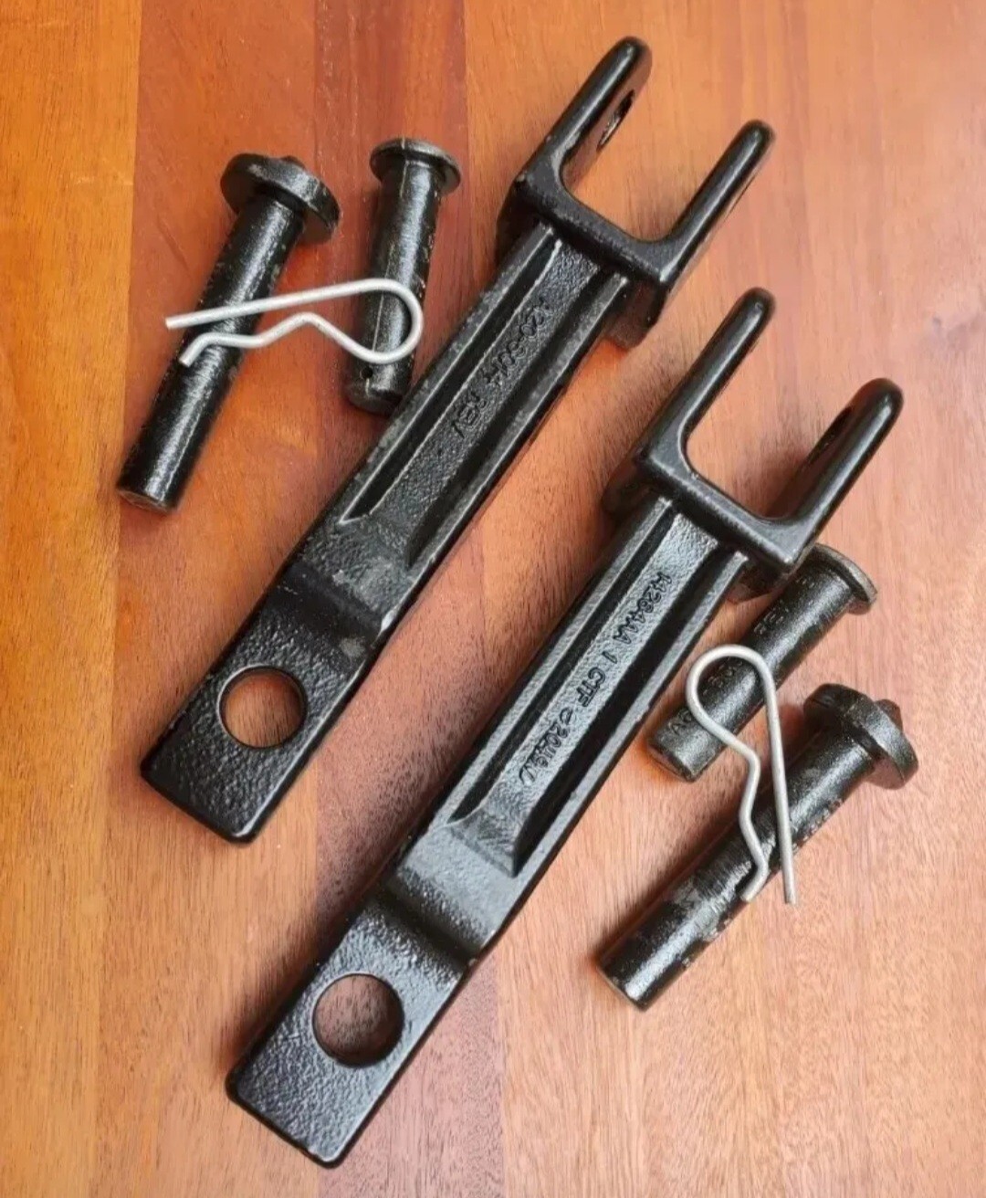 Peterbilt Kenworth A20-6014 Tow Hook 14264aa With Pins 5167 for sale ...