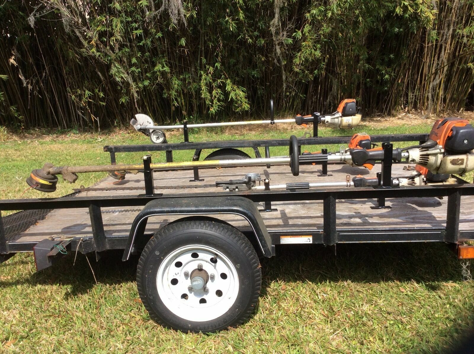 Lockable Weeder Trimmer Rack holder Carrier Mounts on Pickup/Trailer 1 ...