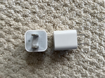 Lot of 2 Genuine Apple iPhone 5W Wall Chargers Adapters Cubes A1385 | eBay