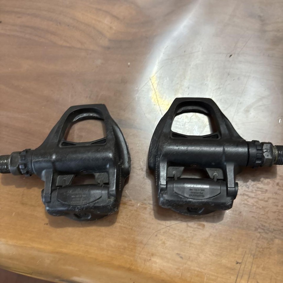 Shimano PD-R540 SPD-SL Road Bike Clipless Pedals Black Lightweight | eBay