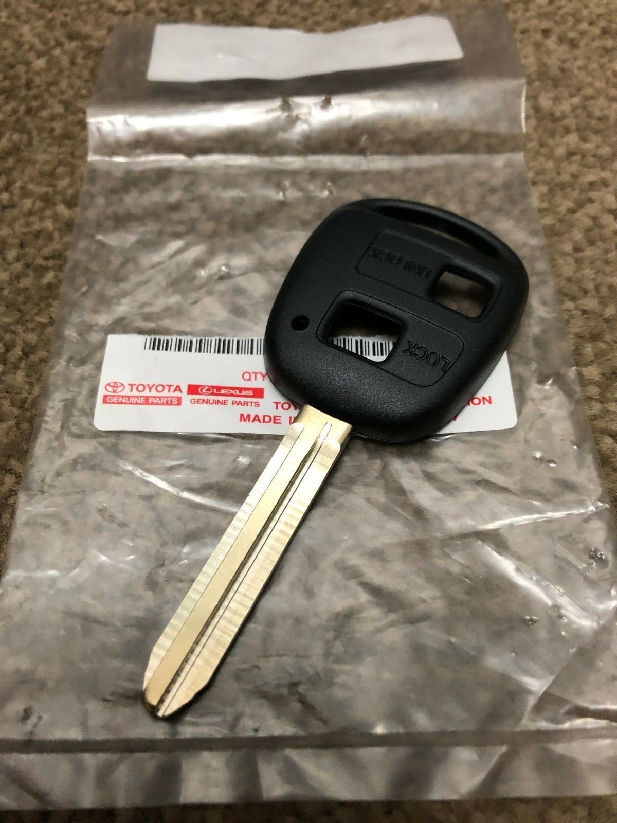 GENUINE TOYOTA RAV 4 2001 2002 2003 2004 2005 2 BUTTON REMOTE KEY FOB ...