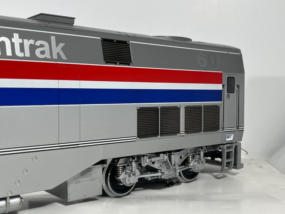 Used LGB Amtrak #60 (Phase III) P42 Genesis Diesel Engine 20490 Works ...