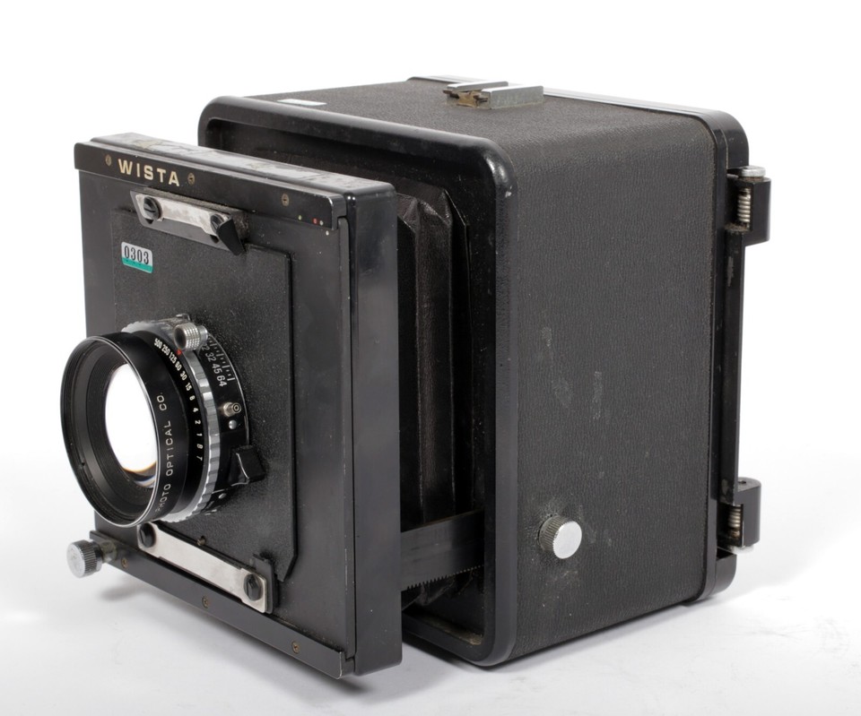 Wista Super wide/portrait 4X5 camera + Fuji 125mm F5.6 lens + FRESNEL ...