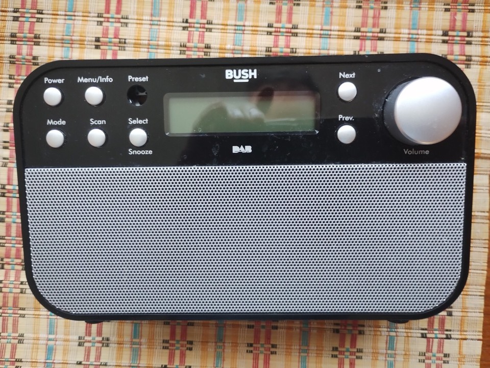 Bush DAB Radio - Black 5056075013044 | eBay