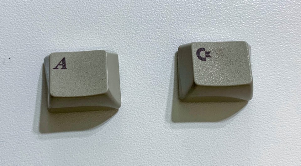 COMMODORE AMIGA 500, A500 Plus, A2000, A3000 MECHANICAL KEYBOARD KEY ...