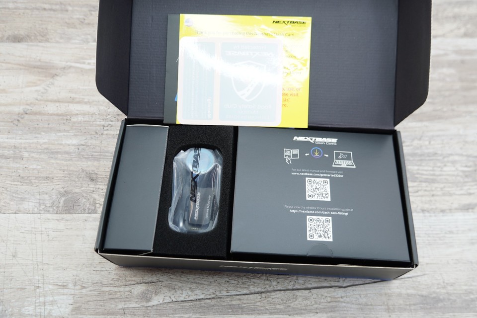 Nextbase 320XR Dash Camera with Rear Window Camera - Black | eBay