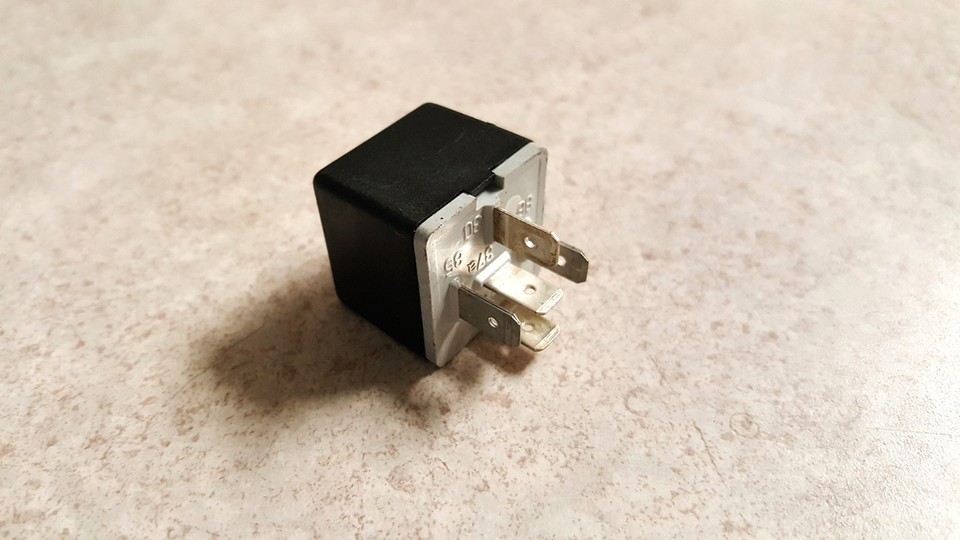 Chrysler dodge jeep voyager 056006707 relay multi-purpose multifunction ...