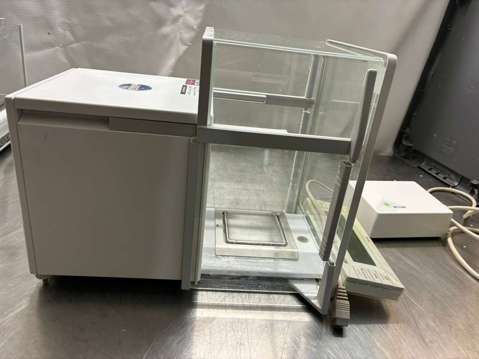 Mettler Toledo AT261 DeltaRange Analytical Balance 30 Days Warranty | eBay