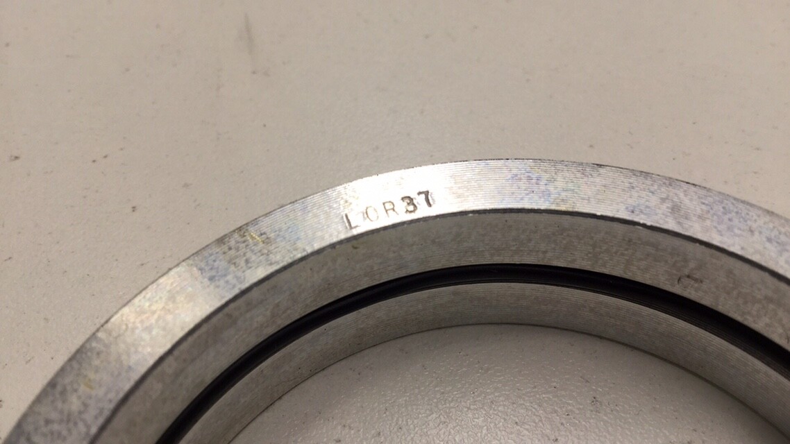 SKF LOR37 Bearing Seal Labyrinth Aluminum Material 2-7/16" Bore LOR-37 ...
