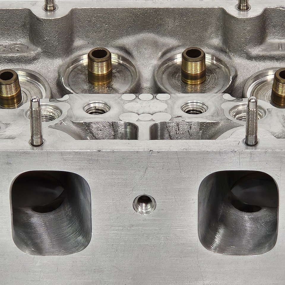 GM SB2.2 SBC CNC CYLINDER HEAD nascar drag race stock car street racing ...