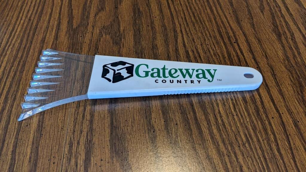 Gateway Country Ice Scraper - RARE Collectible Item!!! | eBay