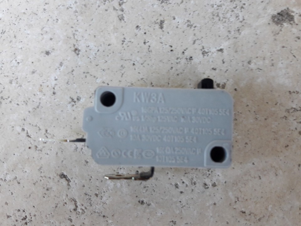 5304509460 FRIGIDAIRE MICROWAVE DOOR SWITCH 5304509460 OEM | eBay