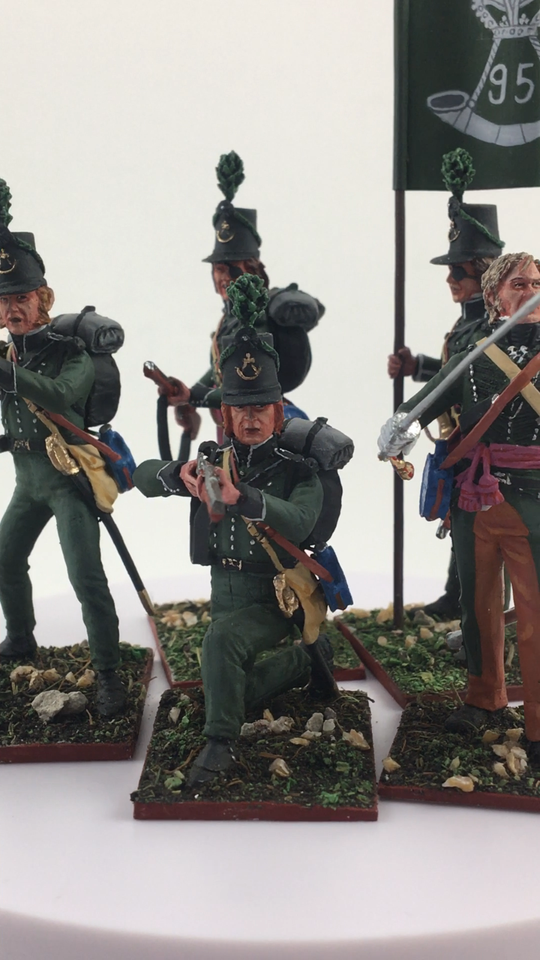 Painted British 95th Rifles Sergeant 1/30, Napoleonic tin figure VID ...