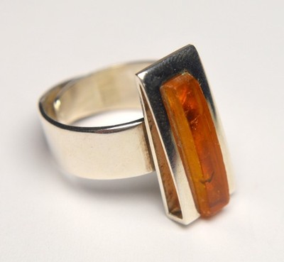 925 STERLING SILVER ORANGE BALTIC AMBER DESIGN RING | eBay Australia