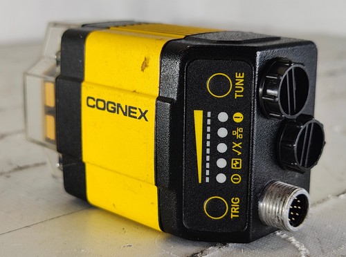 Cognex DM302X Sensor ID Reader 825-0300-1R G Red LED 821-0087-2R B ...
