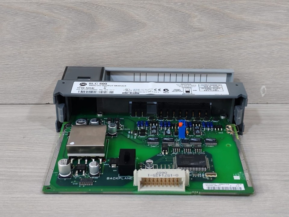 ALLEN-BRADLEY 1746-NO4I SER A SLC 500 ANALOG OUTPUT MODULE | eBay