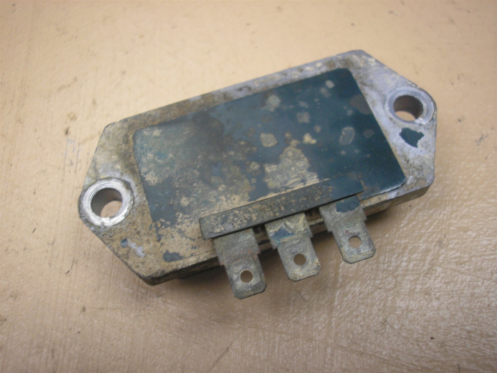 Kohler K582 K532 M18 M20 K321 K301 KT17 KT19 Engine Voltage Regulator ...