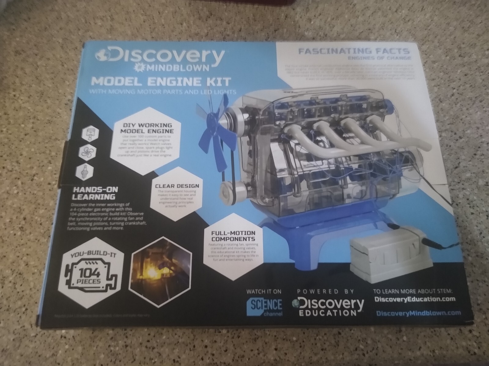 NEW- Discovery Mind Blown Model Engine Kit W/ Moving Motor Parts Open ...