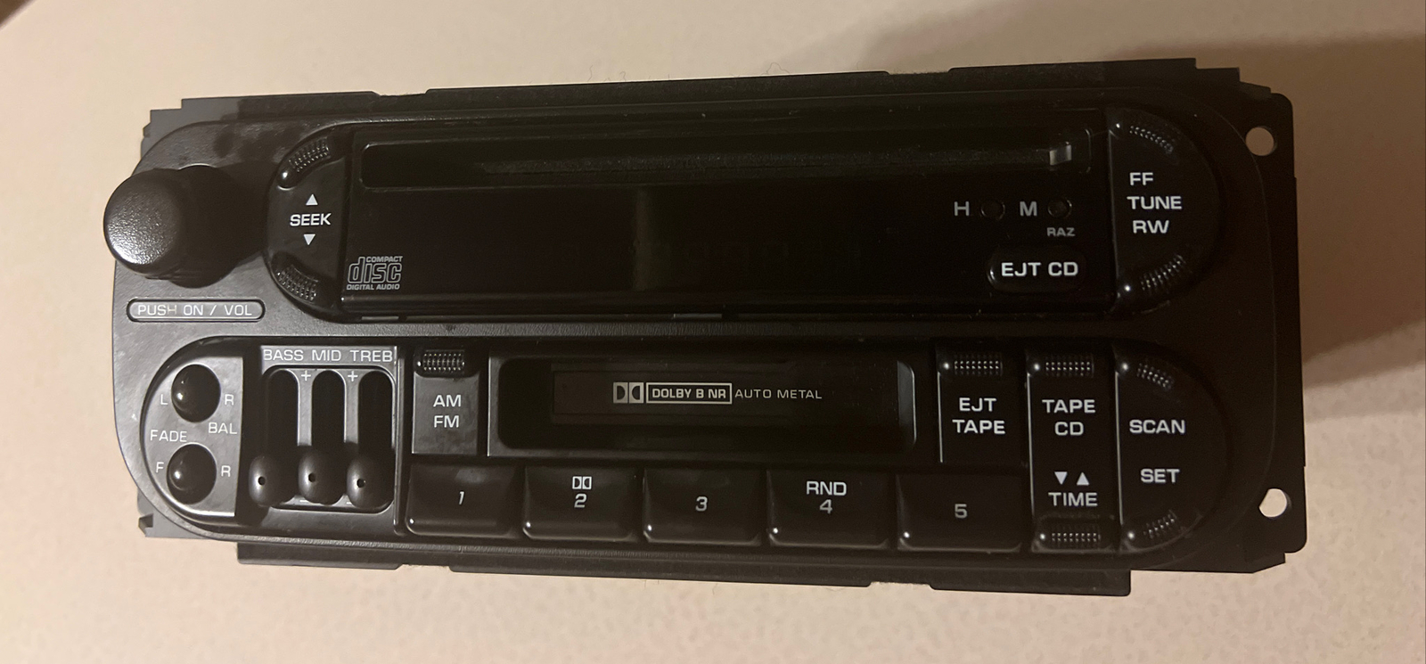 GENUINE DODGE JEEP CHRYSLER STEREO RADIO CD CASSETTE TAPE PLAYER RAZ ...