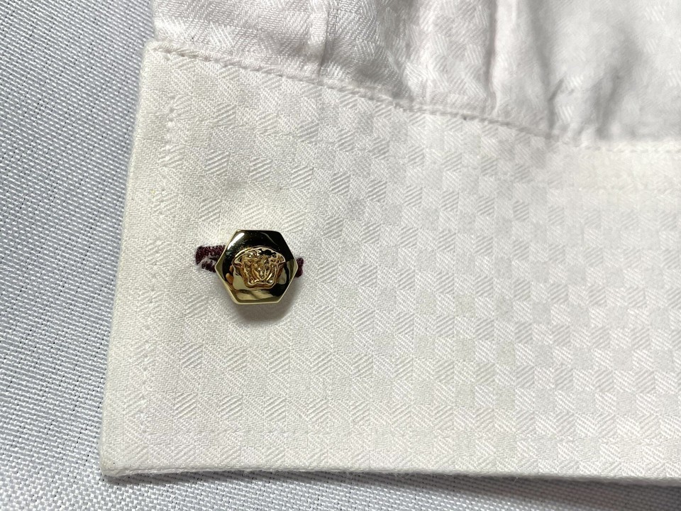 Auth [beautiful] Rare Gianni Versace Cufflinks Medusa 2way Logo Gold ...