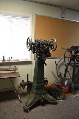 Landis 12 Model G Sole Sewing Machine Vintage shoe repair machinery ...