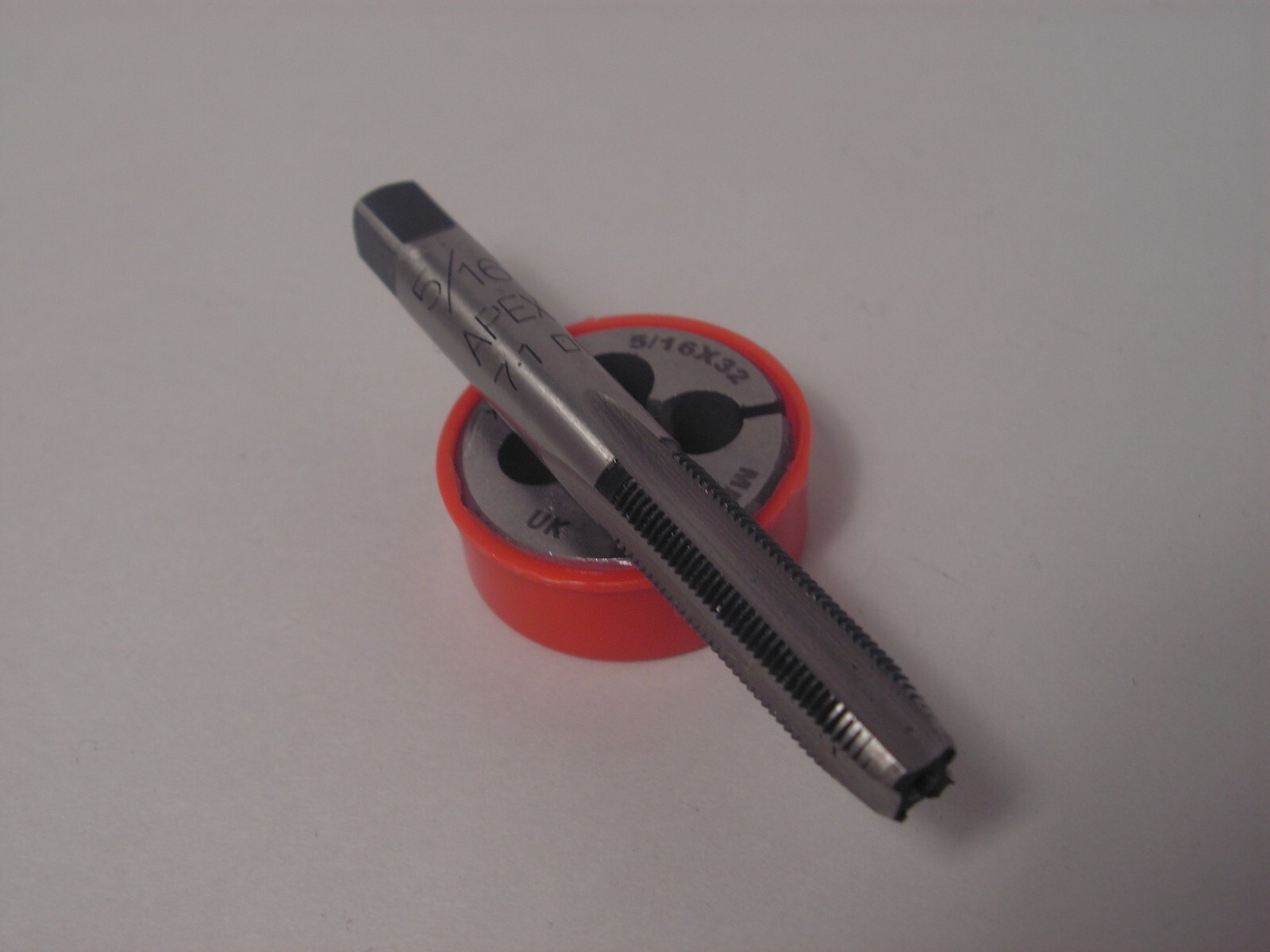 Live Steam 5/16 X 32 TPI Model Engineer Tap & Die Set - New Train Tools ...