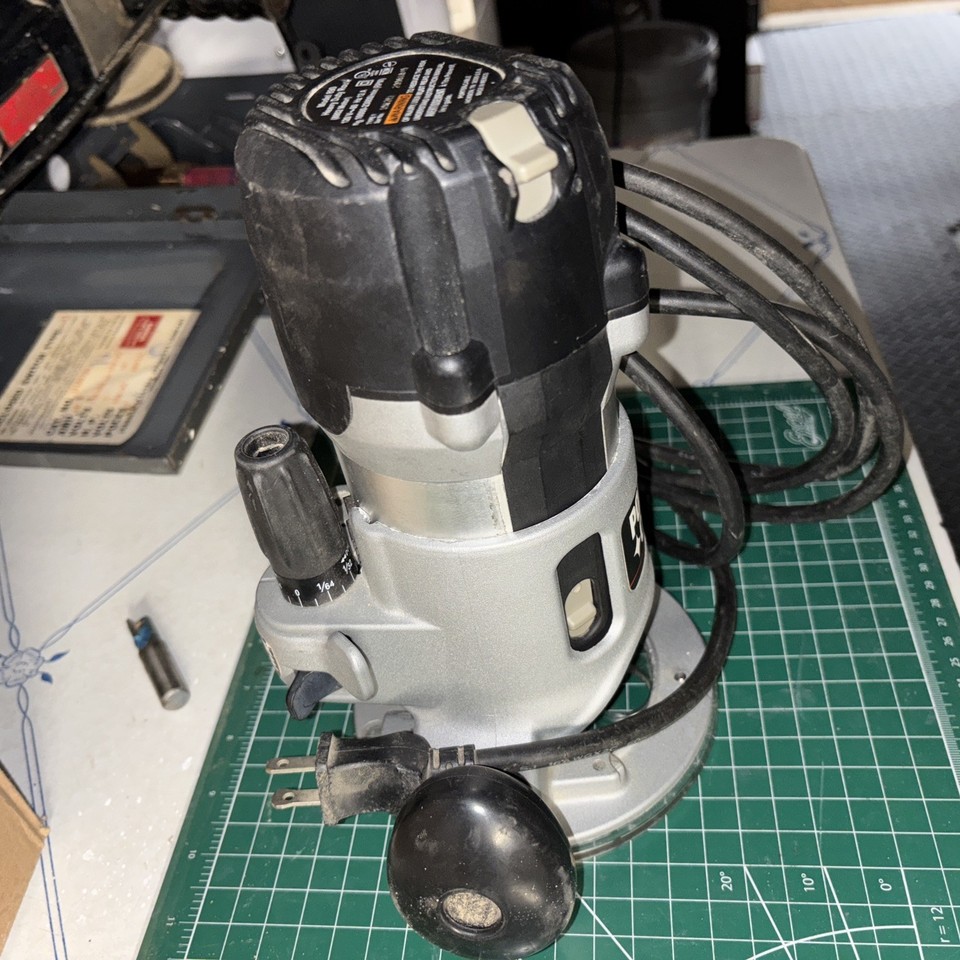 PORTER CABLE NO. 890 HEAVY DUTY VARIABLE SPEED-120V/12 AMP ROUTER | eBay